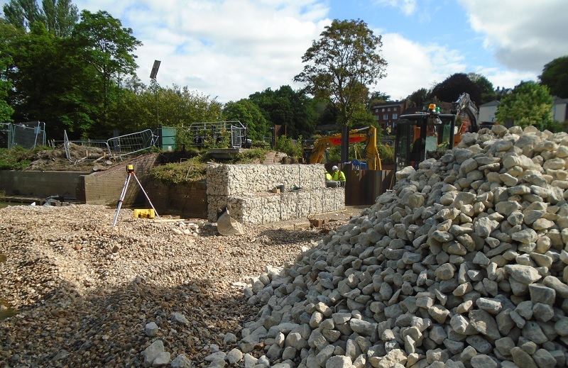 Mackley progresses River Wey navigation reinstatement | Ground Engineering