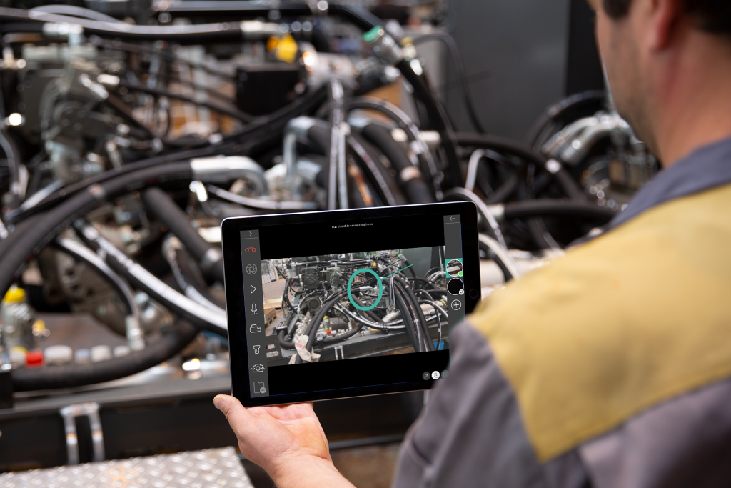 Liebherr introduces remote service app for equipment maintenance ...