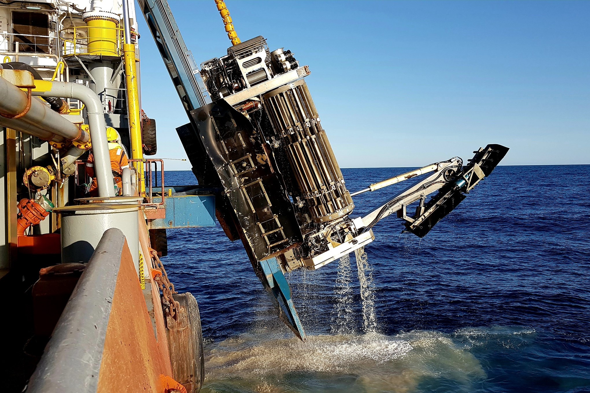 Benthic bags geotechnical contract for Brazil deepwater oilfield ...