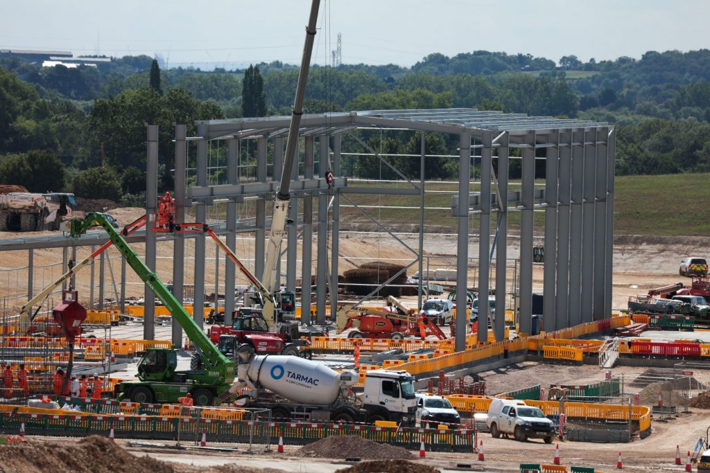 HS2: Construction of temporary concrete pre-cast plant underway ...