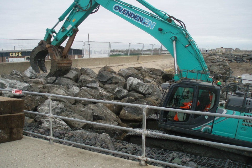 Essex sea defences bolstered by rock armour | Ground Engineering