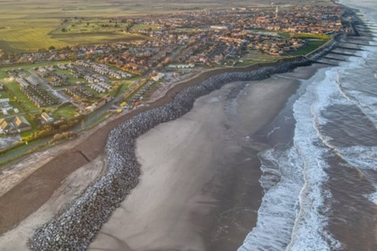 Bam completes South Withernsea coastal defence scheme | Ground Engineering