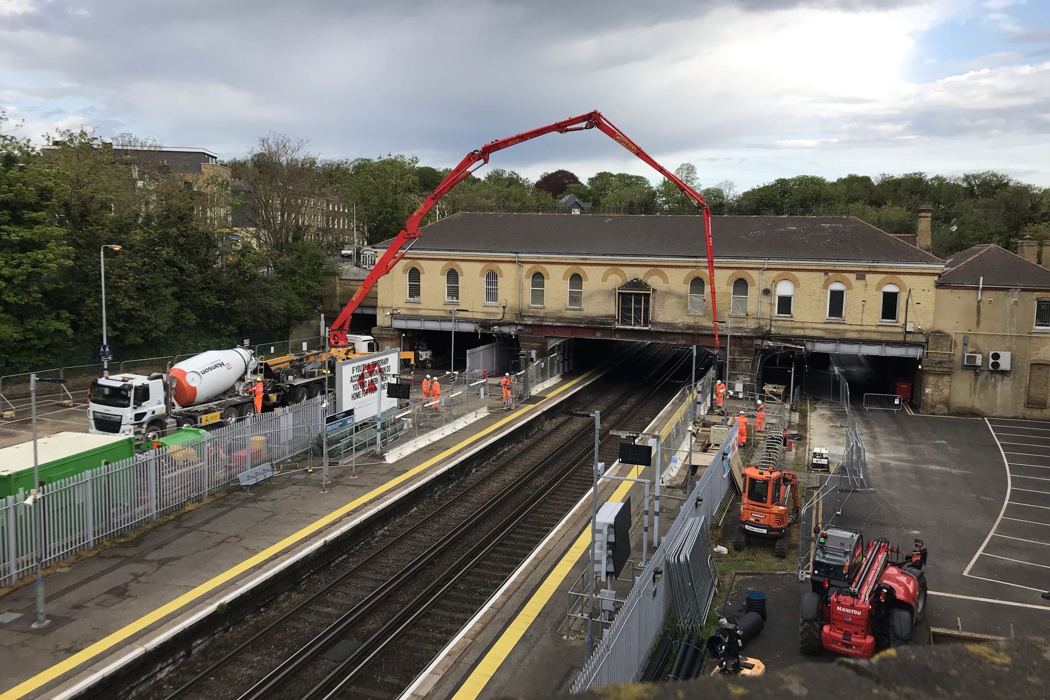 Cement-free concrete pour on Kent rail project | Ground Engineering