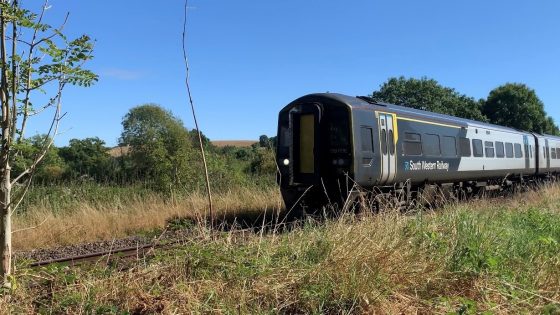 Heatwave caused soil shrinkage on West of England rail line | Ground ...