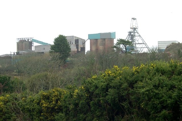 Drilling programme begins in bid to revive Cornish underground tin mine ...