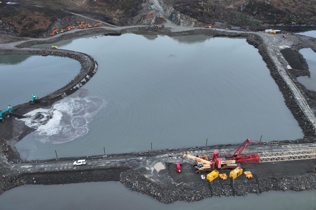 Offshore engineering: Building a deep water port in the Outer Hebrides ...