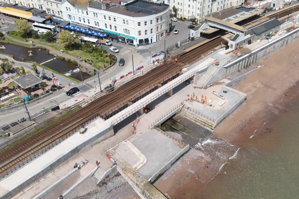 Devon’s £80M Dawlish sea wall opens to public as construction ends ...