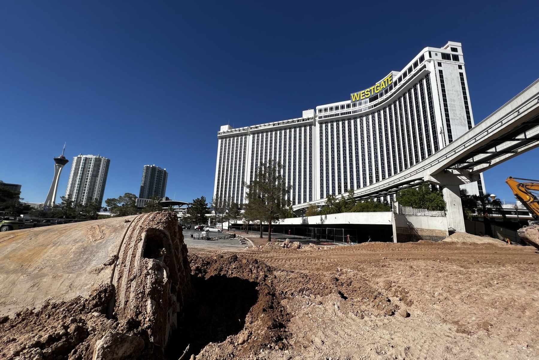 The Boring Company celebrates tunnelling milestone on Vegas Loop ...