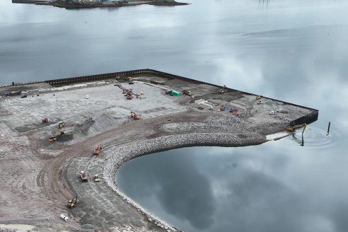 Outer Hebrides deep water terminal starts piling for dolphin berthing ...
