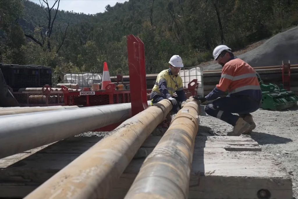 Snowy 2.0 TBM ahead of schedule as 'complex' HDD drilling begins ...