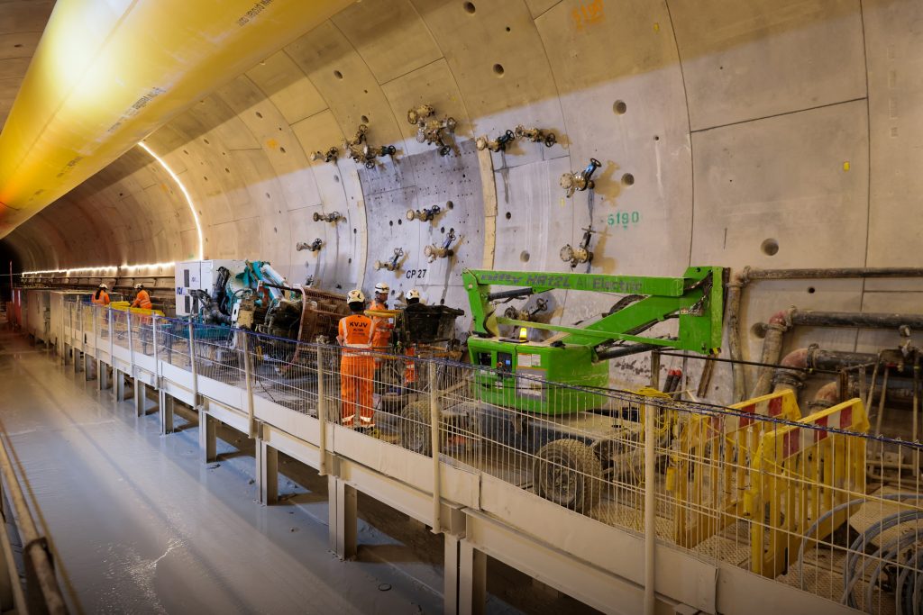 Grouting: Building connections between the HS2 Chiltern tunnels ...