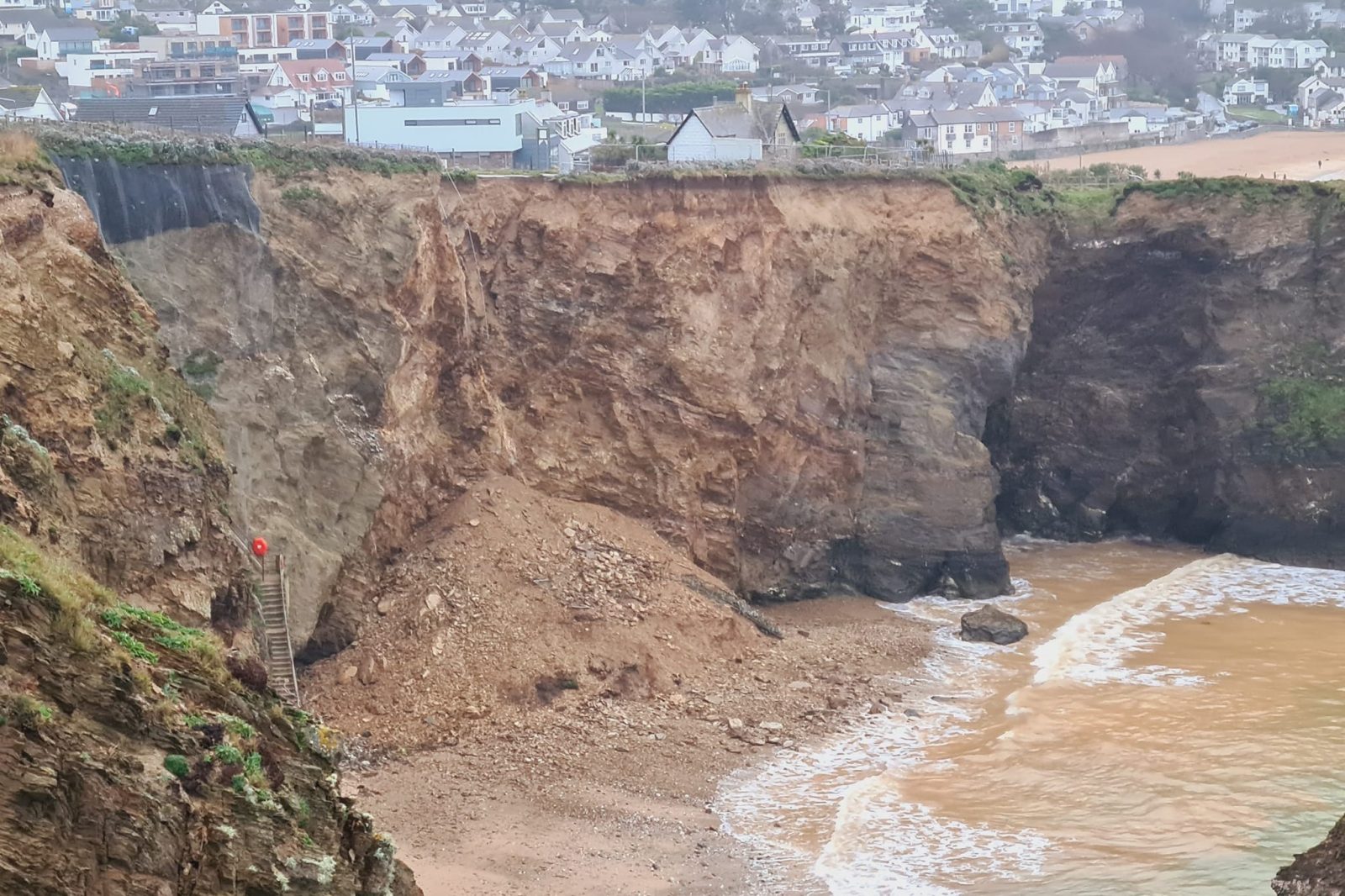 Further cliff collapses expected at Cornwall beach after major failure ...