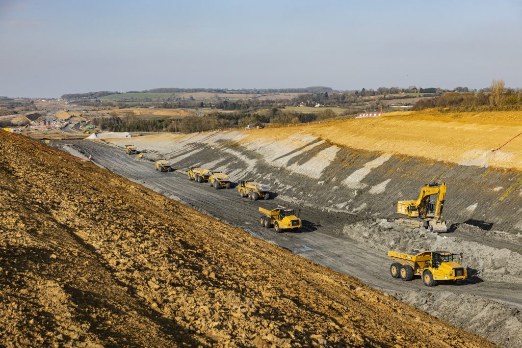 Ground Engineering's Jan/Feb 2024 issue reports on HS2's earthworks ...