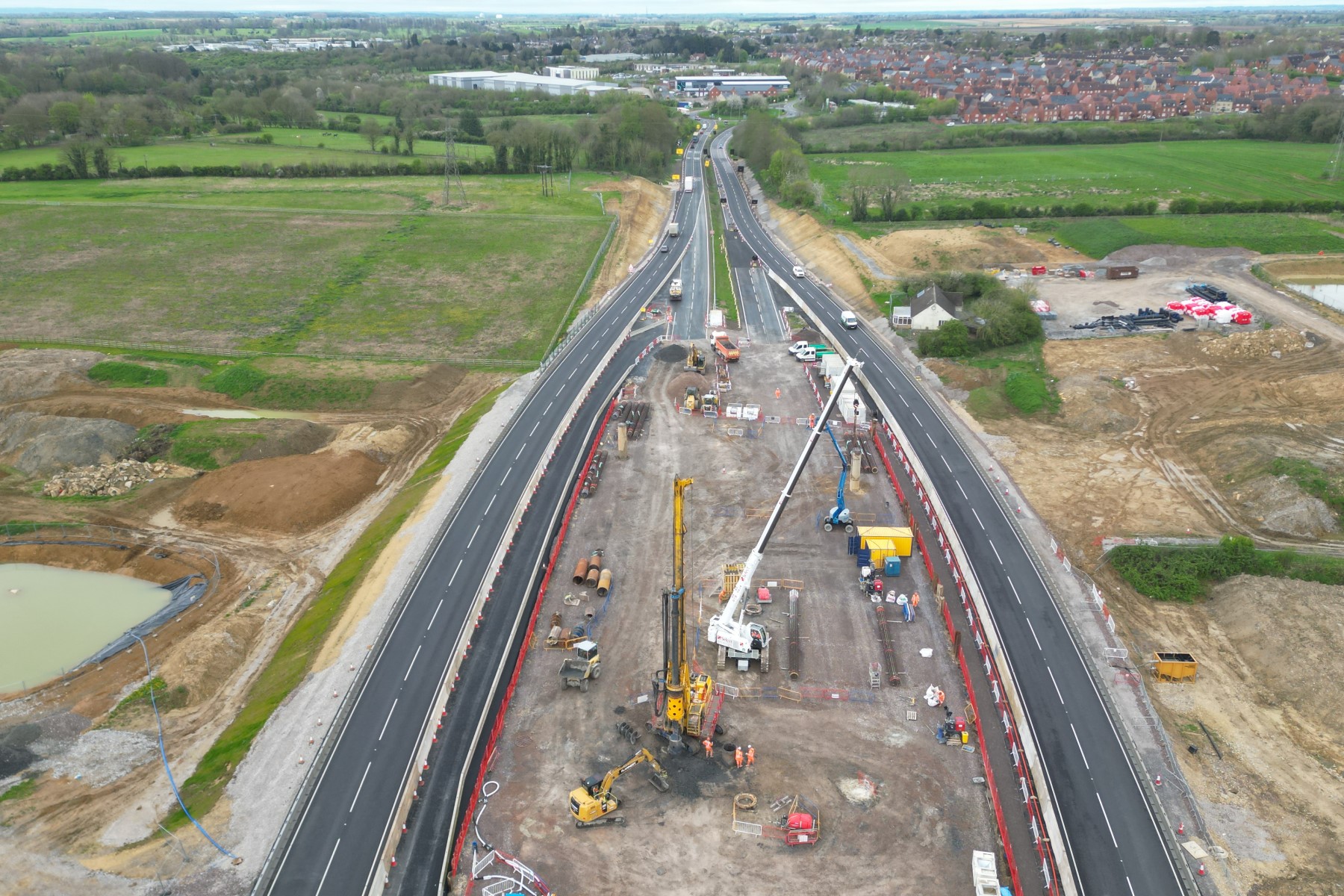 HS2 begins foundation works for road bridge over railway in ...