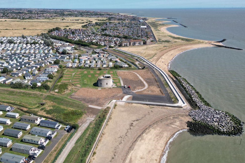 Bam finishes £12M flood defence scheme in Essex | Ground Engineering