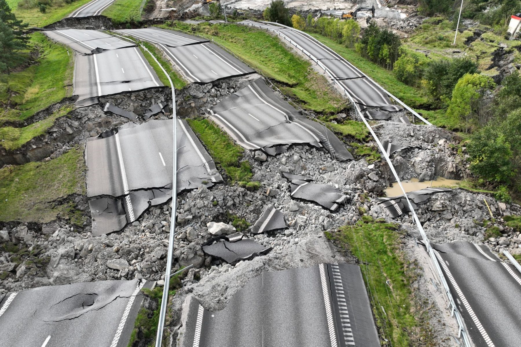 Lessons learned from restoration of landslide-damaged Swedish highway ...