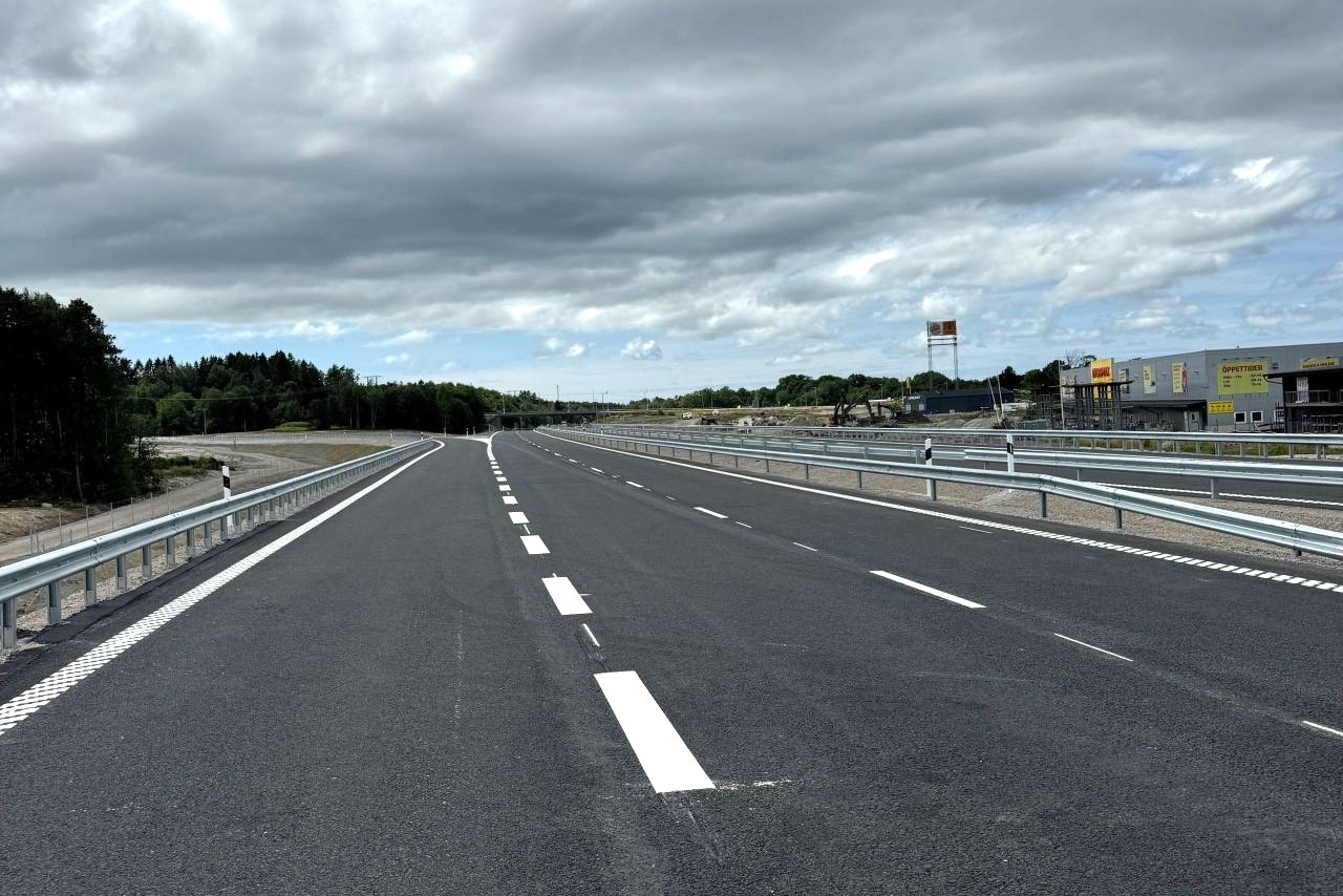 Lessons learned from restoration of landslide-damaged Swedish highway ...