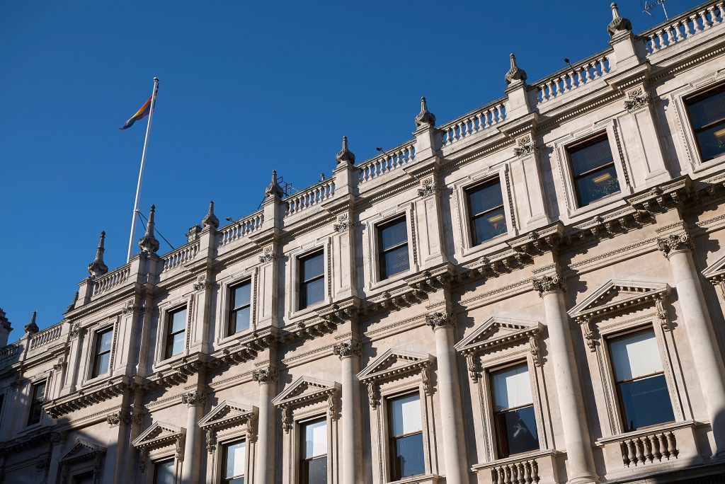 Geological Society secures long term lease for Burlington House ...