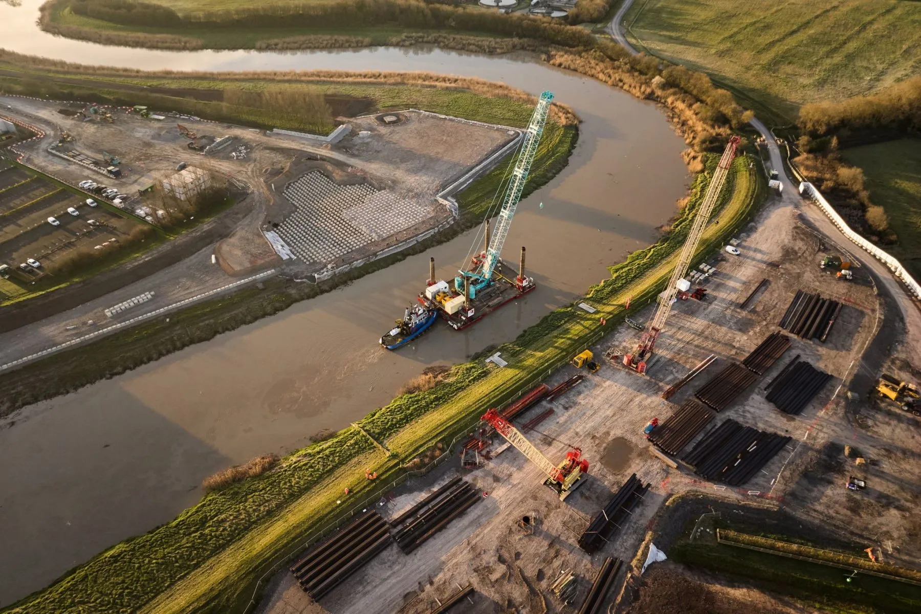 Bridgwater tidal barrier: Jack up barge arrival marks major ...