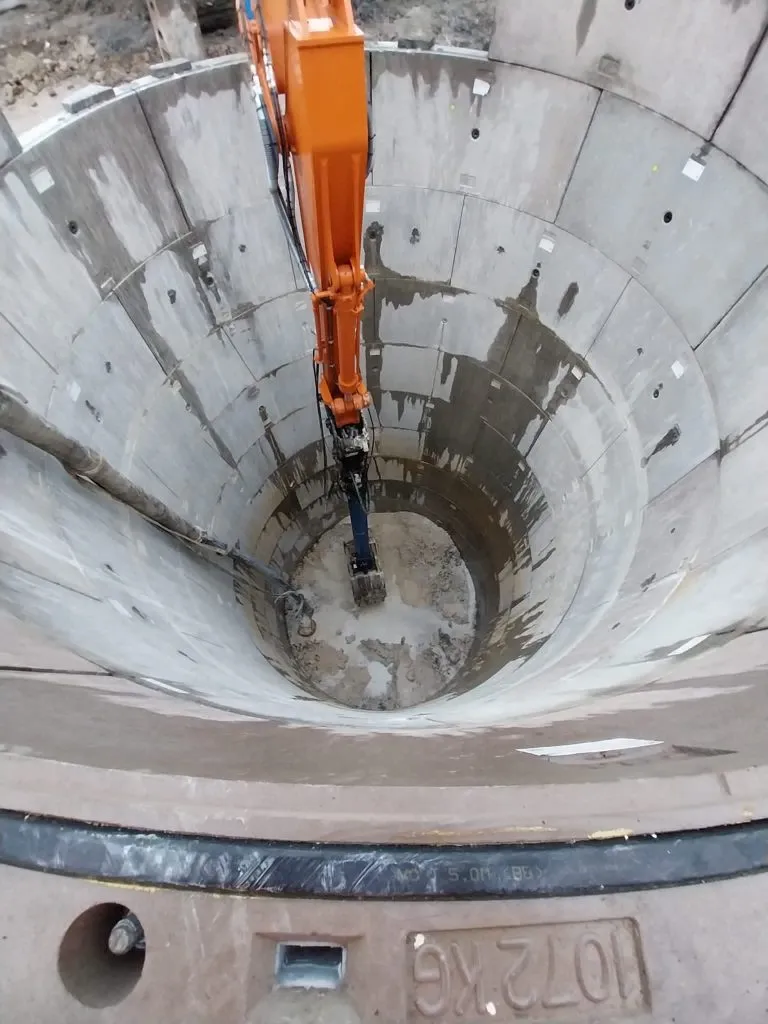 Barhale overcomes tunnelling challenges to repair collapsed Rye Meads ...