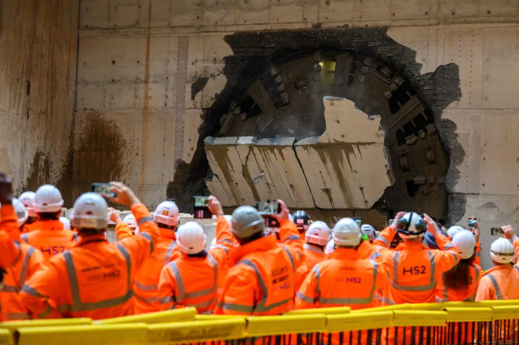 HS2: Bromford Tunnel breakthrough ends major tunnelling from London to ...