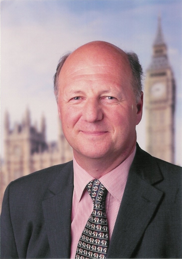 Defra minister defends second landfill ban consultation | MRW