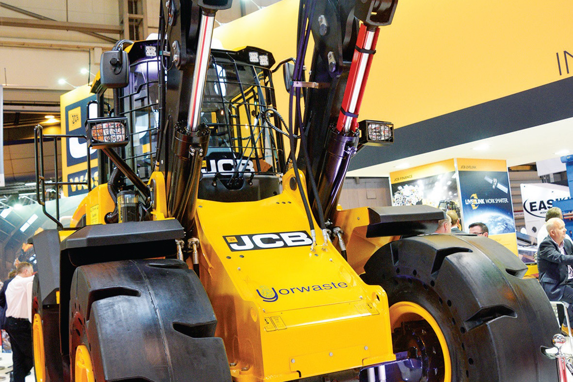 Analysis puts JCB on top | MRW