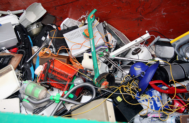 Council starts WEEE collections | MRW