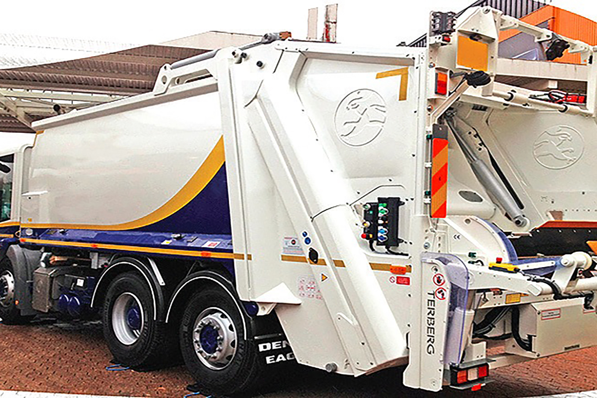 Reversing radar range | MRW