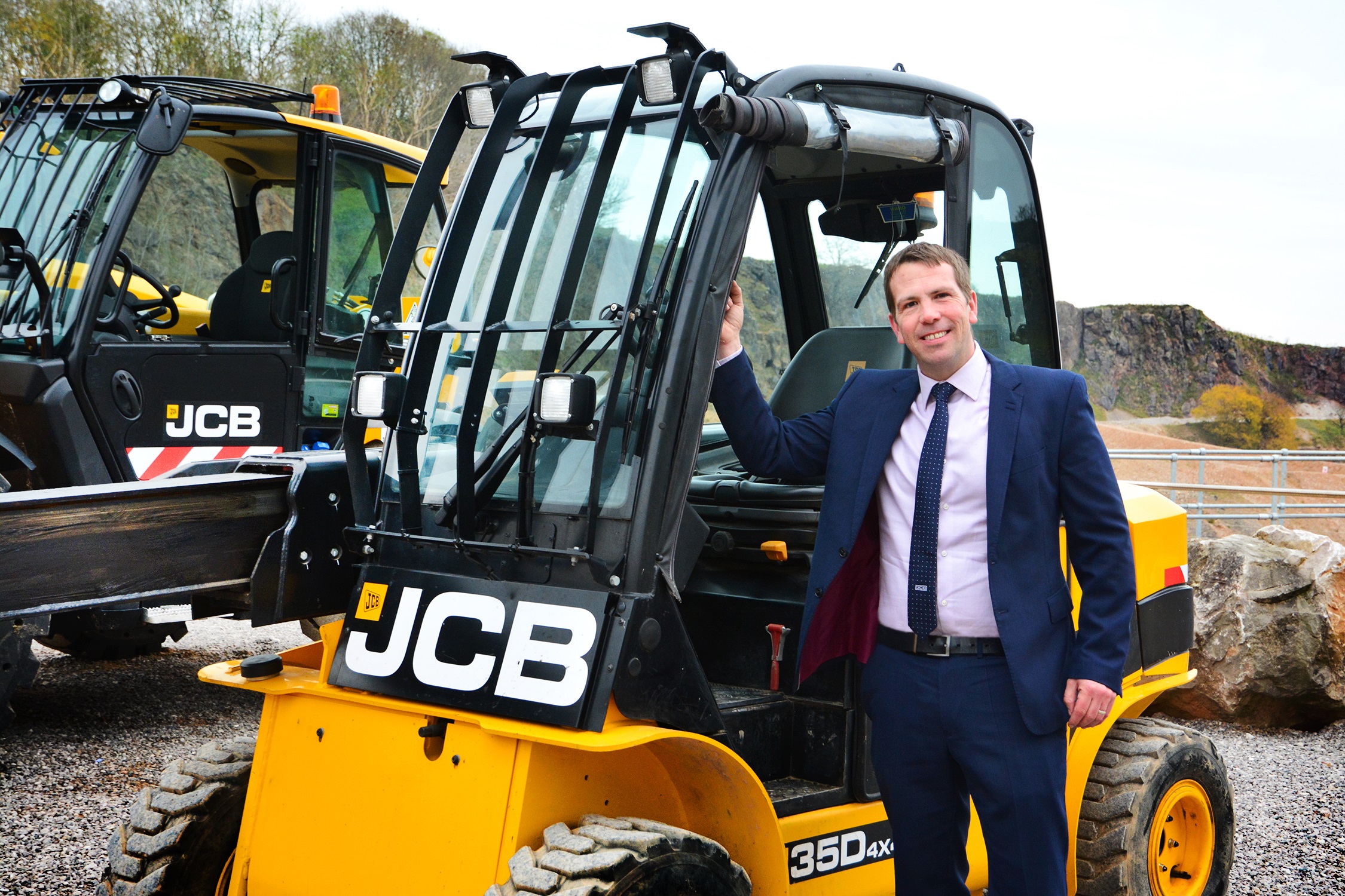 JCB's seven top safety tips | MRW