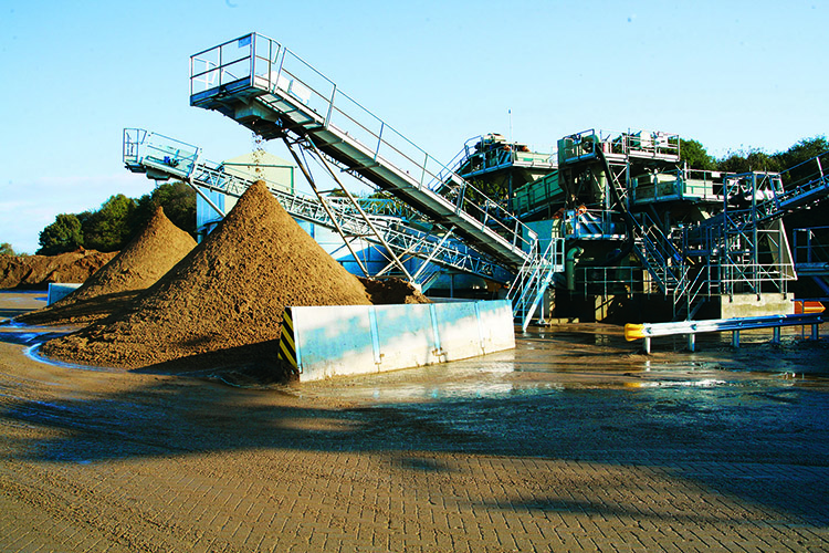 Keeping back aggregates | MRW