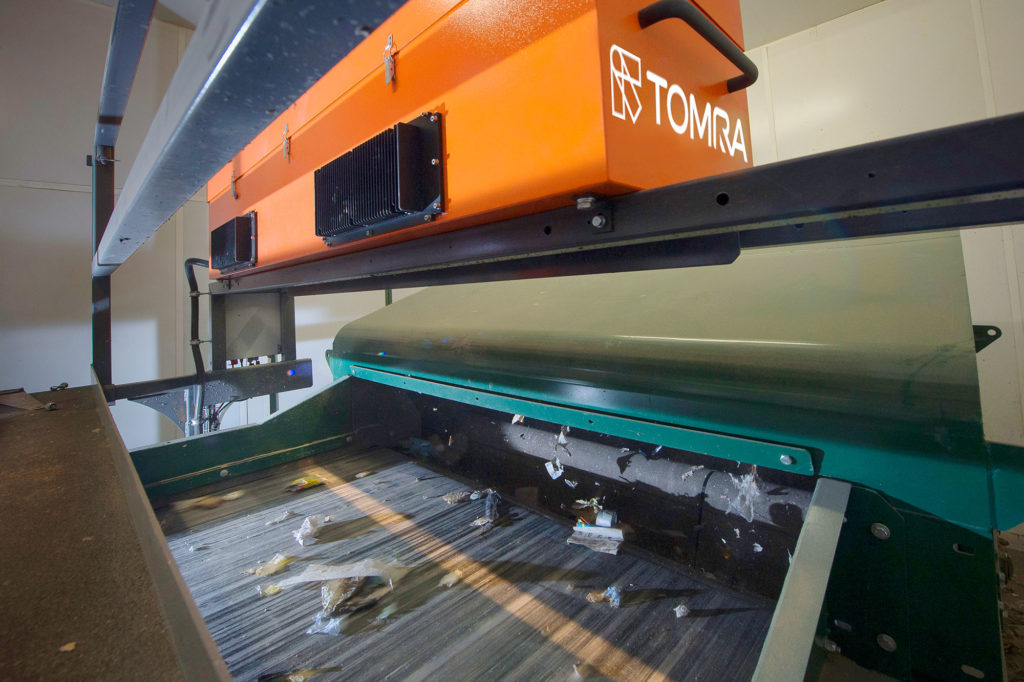 Sensor sorting helps MRFs to increase purity of recyclables | MRW