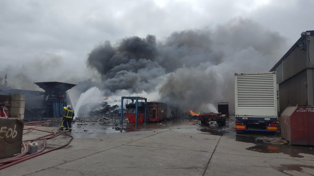 Smoke from recycling fire threatens residents | MRW