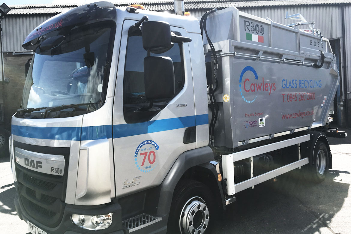 Specialist vehicle for glass collections | MRW