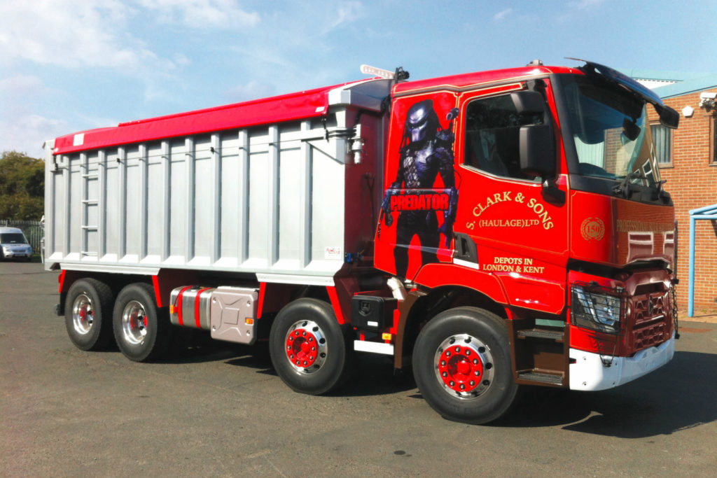 Prevent overload and vehicle tip-up with accurate weighing | MRW