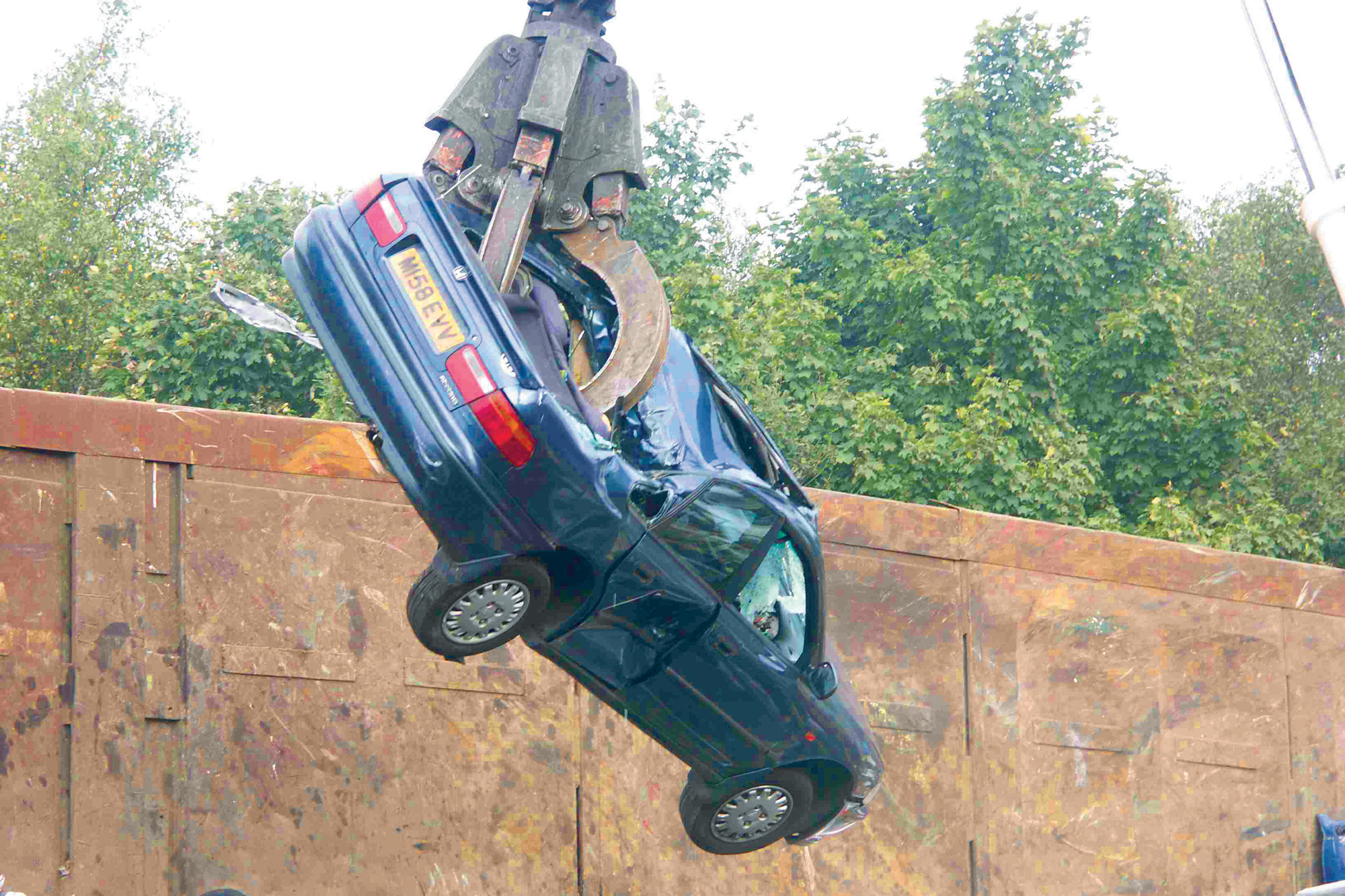 Four combine to create car-breaker giant | MRW