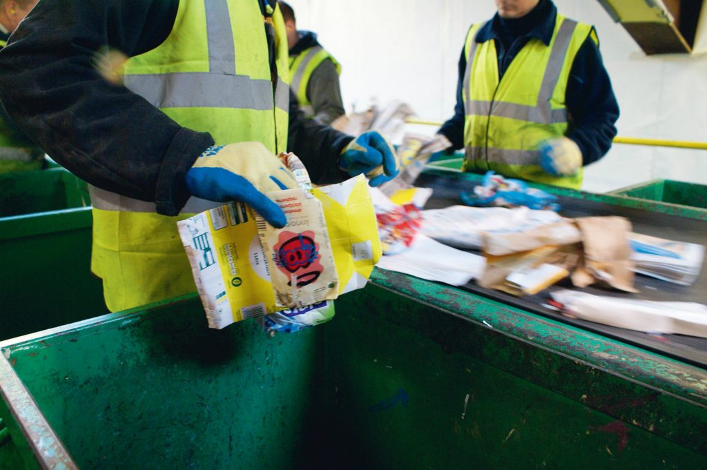 Focus group works to improve labour in waste | MRW