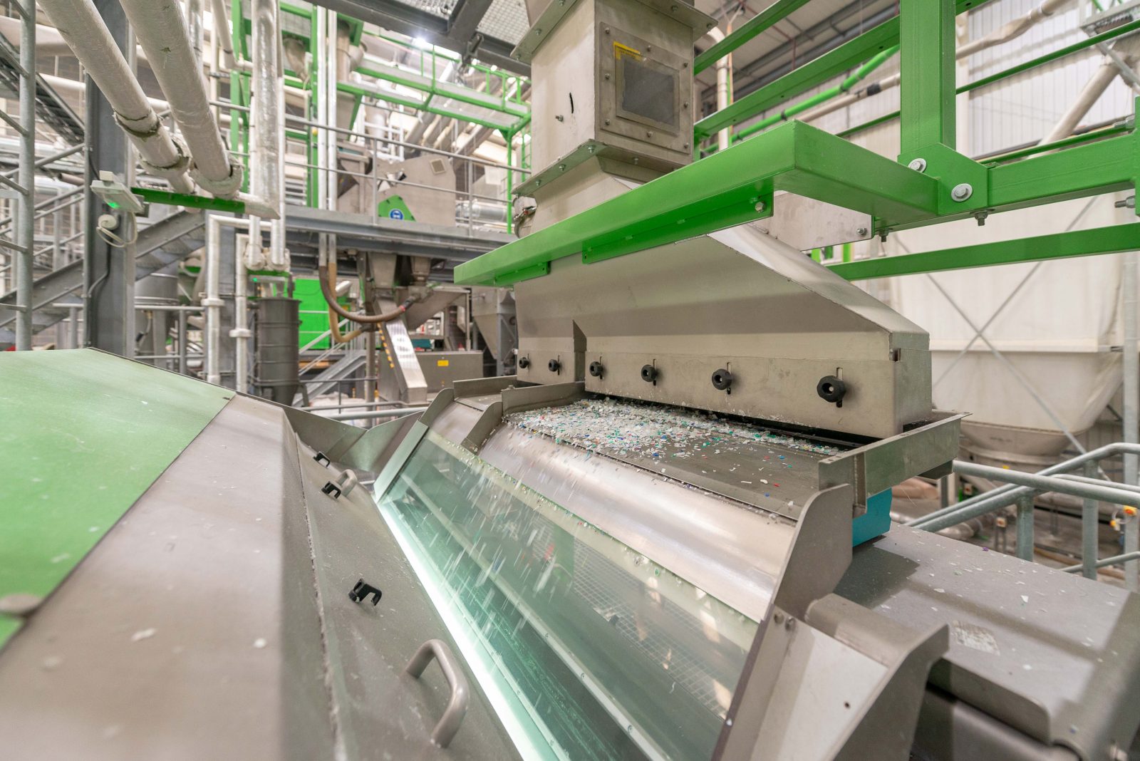 Covid and energy costs slow plastics recycling growth | MRW