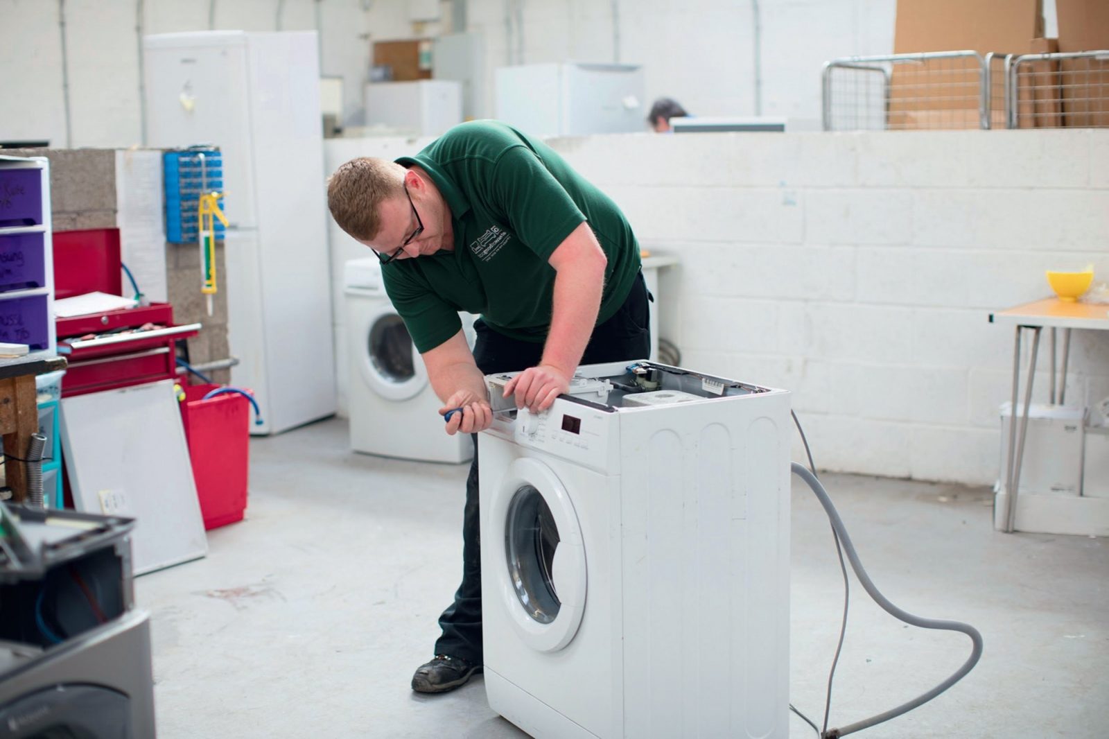 Experts mull repair and reuse targets role for UK circularity drive | MRW