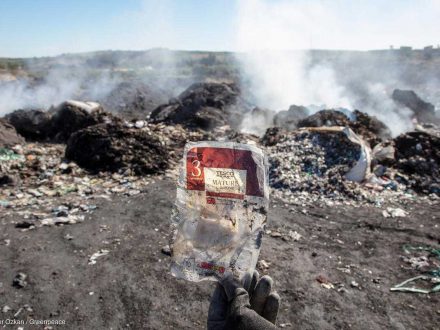 Greenpeace says UK plastic waste 'swamping' Turkey | MRW