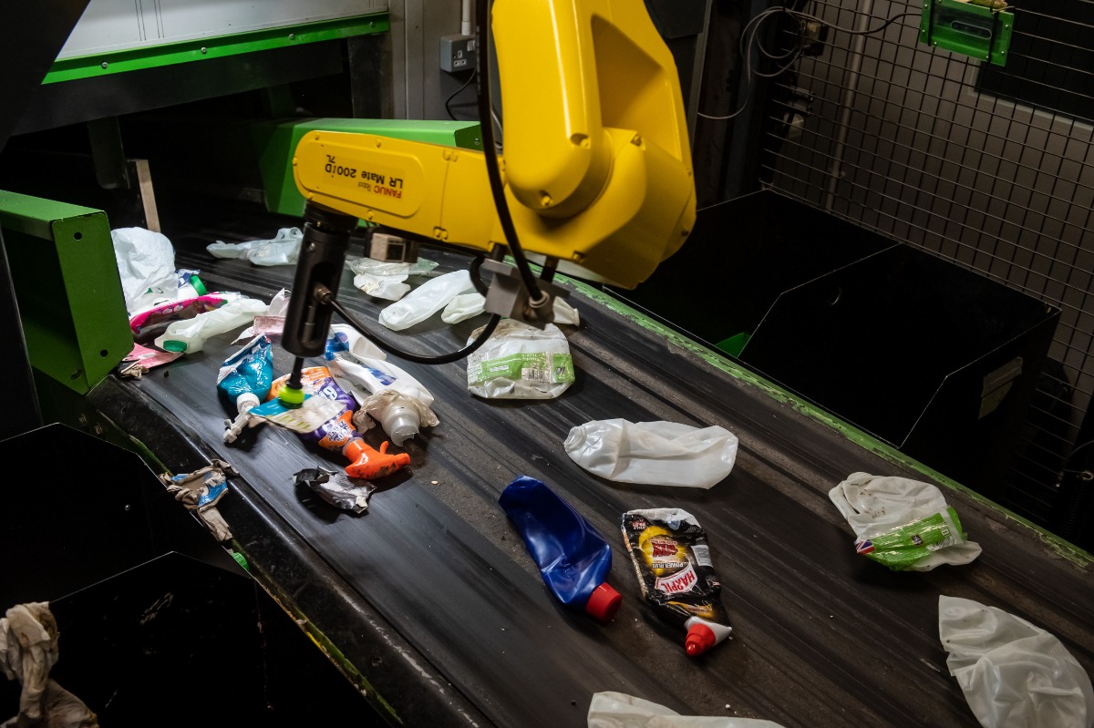 Recycleye system to be installed at re3 MRF | MRW