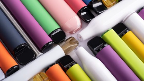 Single-use vape waste quadruples says Material Focus | MRW