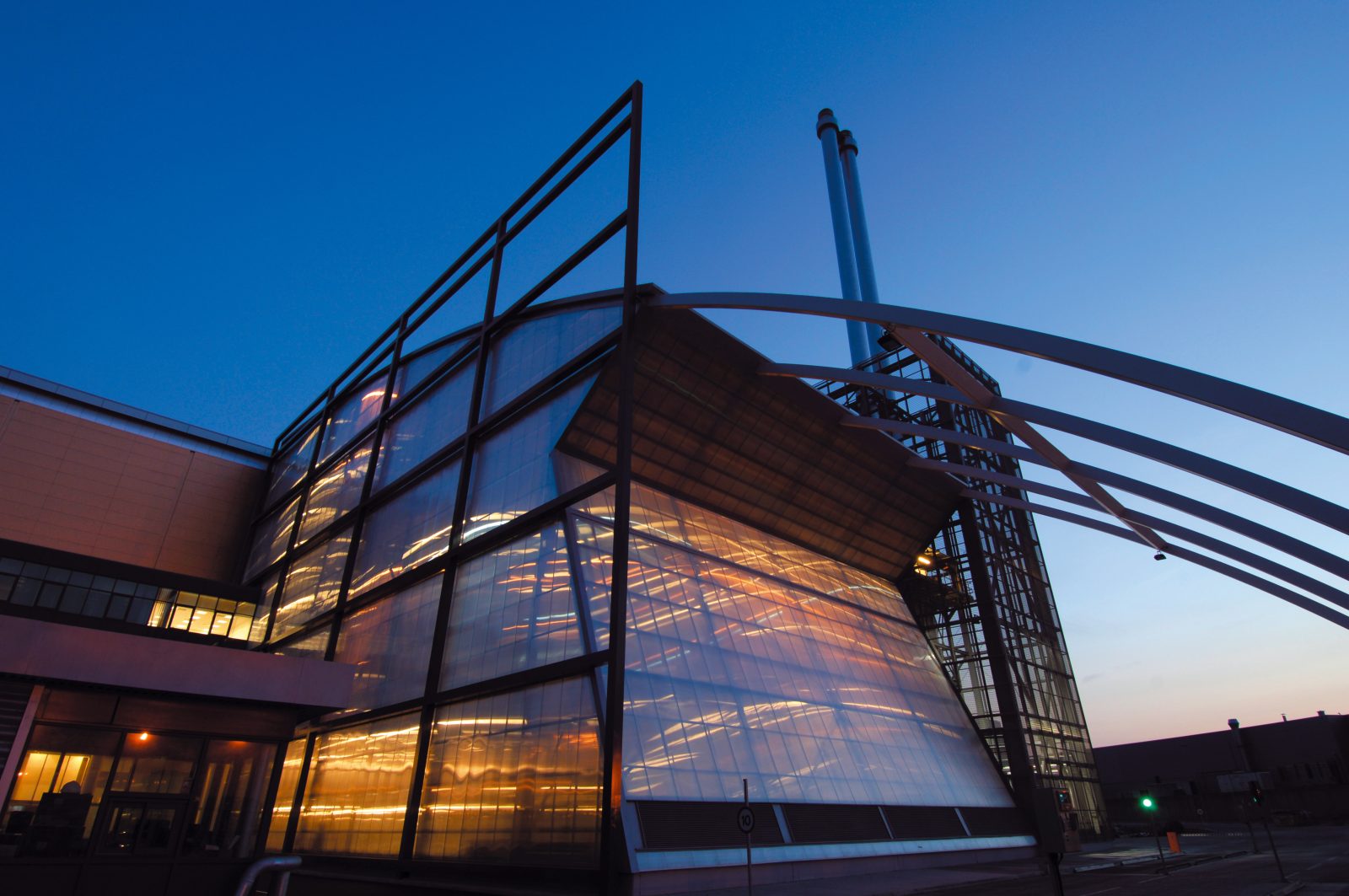 Veolia seeks green fuels from EfW carbon capture | MRW