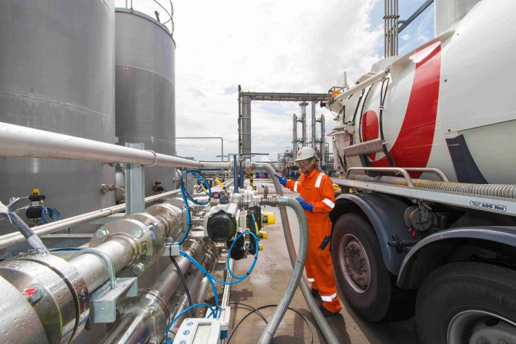 Veolia doubles solvent capacity at Garston plant | MRW