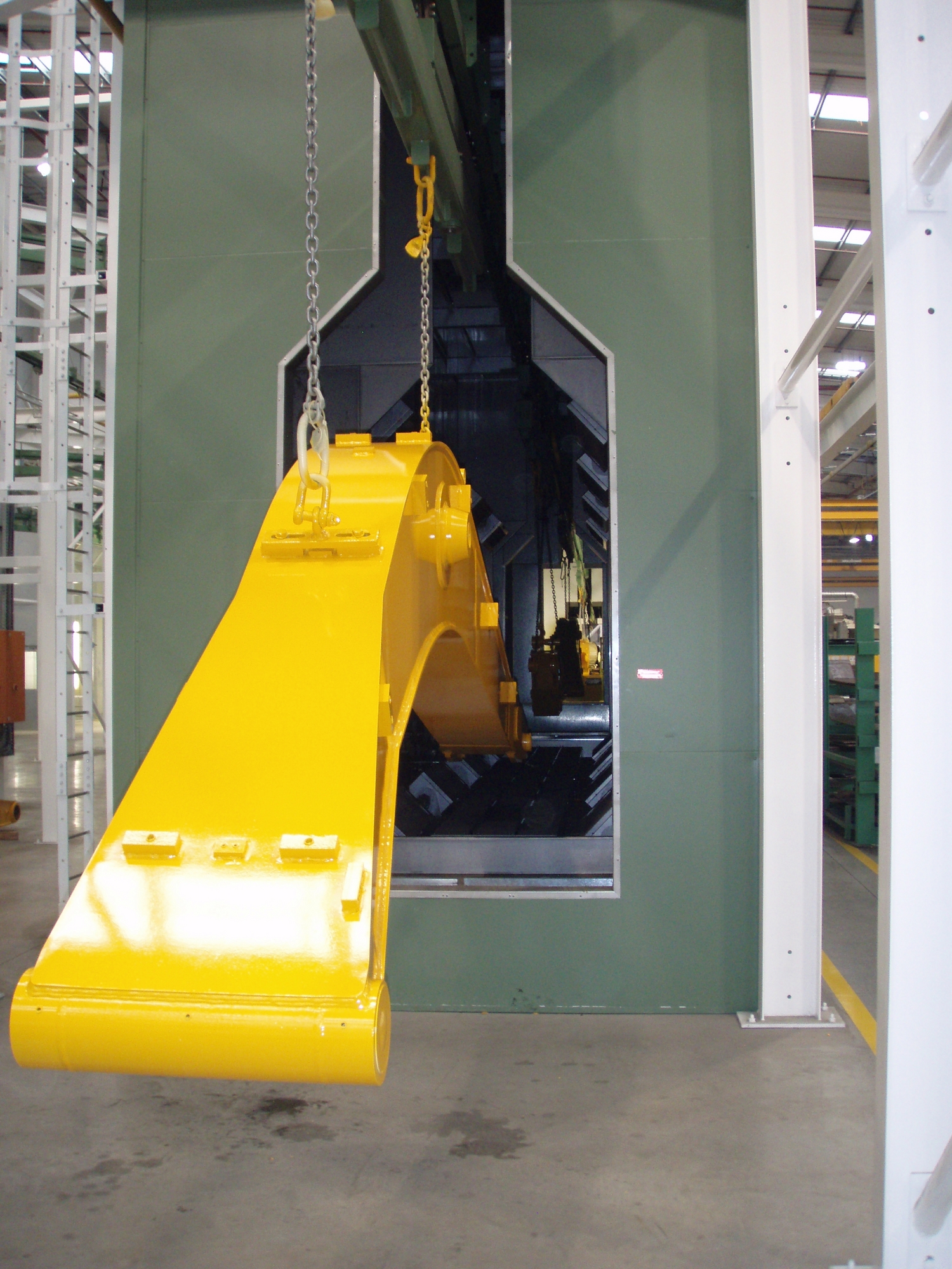 JCB opens £40m excavator plant | Construction News