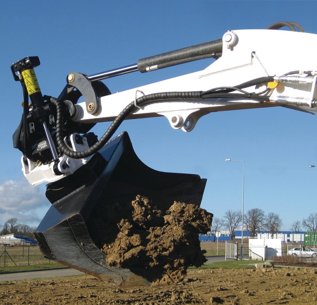 New tilt-rotator for Bobcat | Construction News