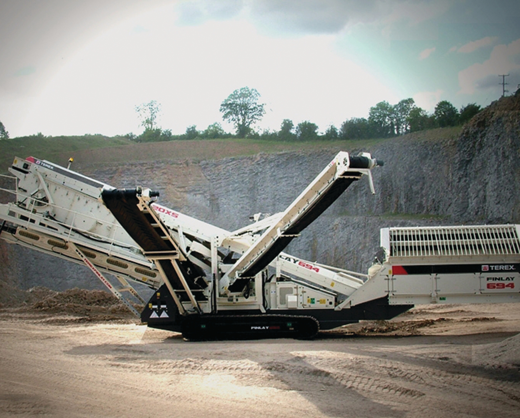 Finlay 694+ tracked screen launched by Terex | Construction News
