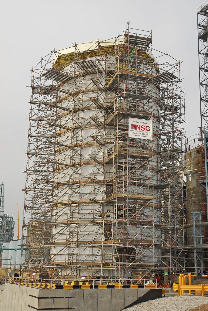 System scaffold delivers tricky chemical installation | Construction News