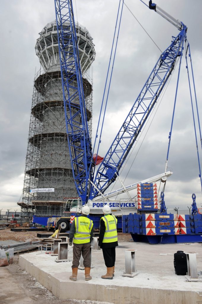 In Pictures: Manchester air traffic control centre aided by 90 metre ...