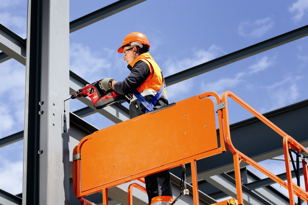 Hilti claims TE 30-A36 combi hammer is a world first | Construction News